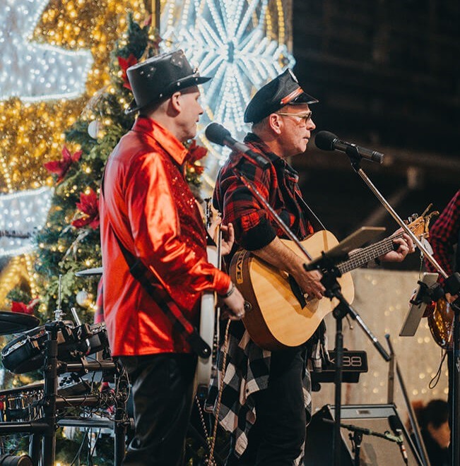 Glow Stage and Special Events | Glow Edmonton | Indoor Christmas Light ...